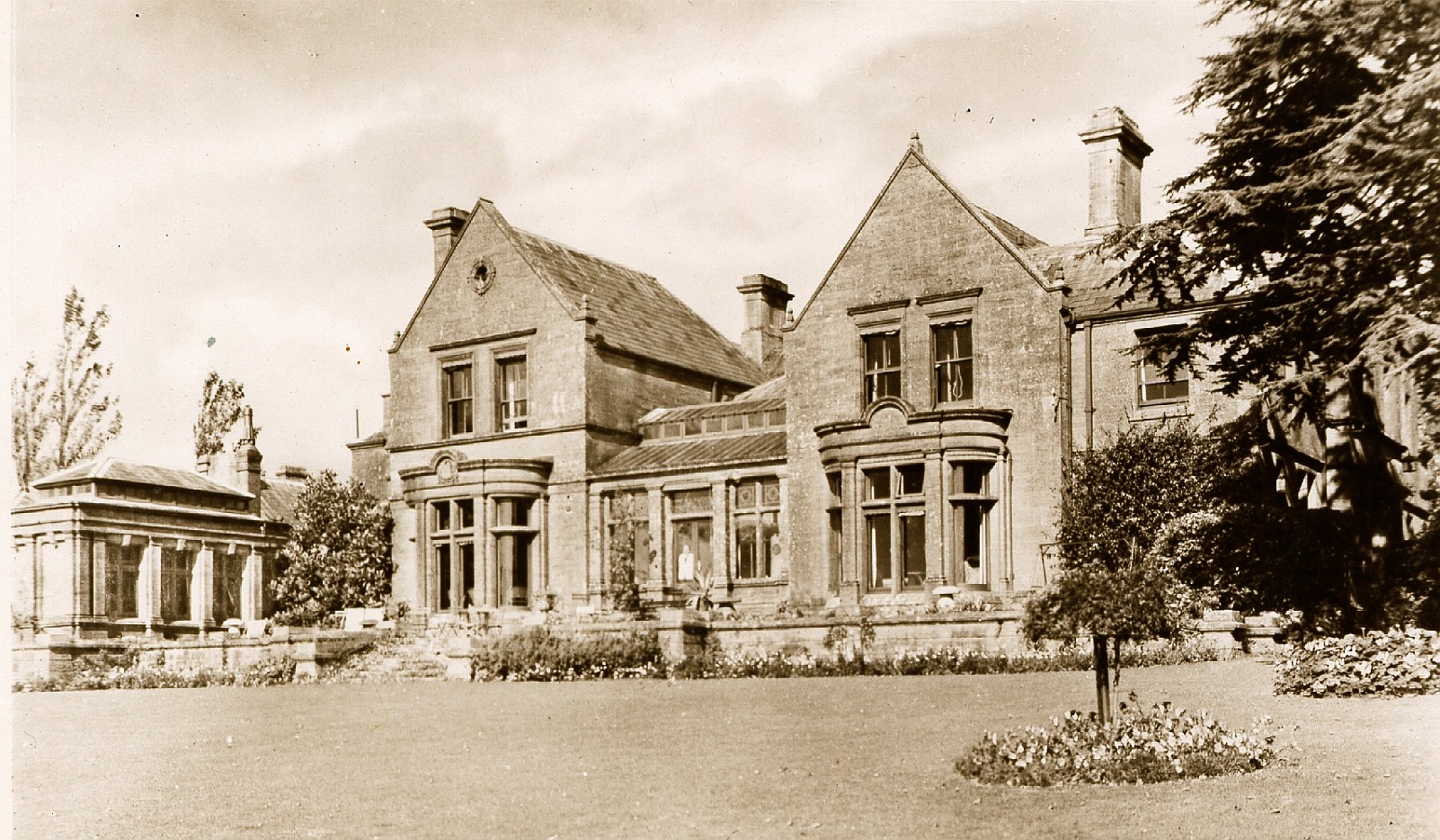 The Shubbery Hotel – Ilminster History Society